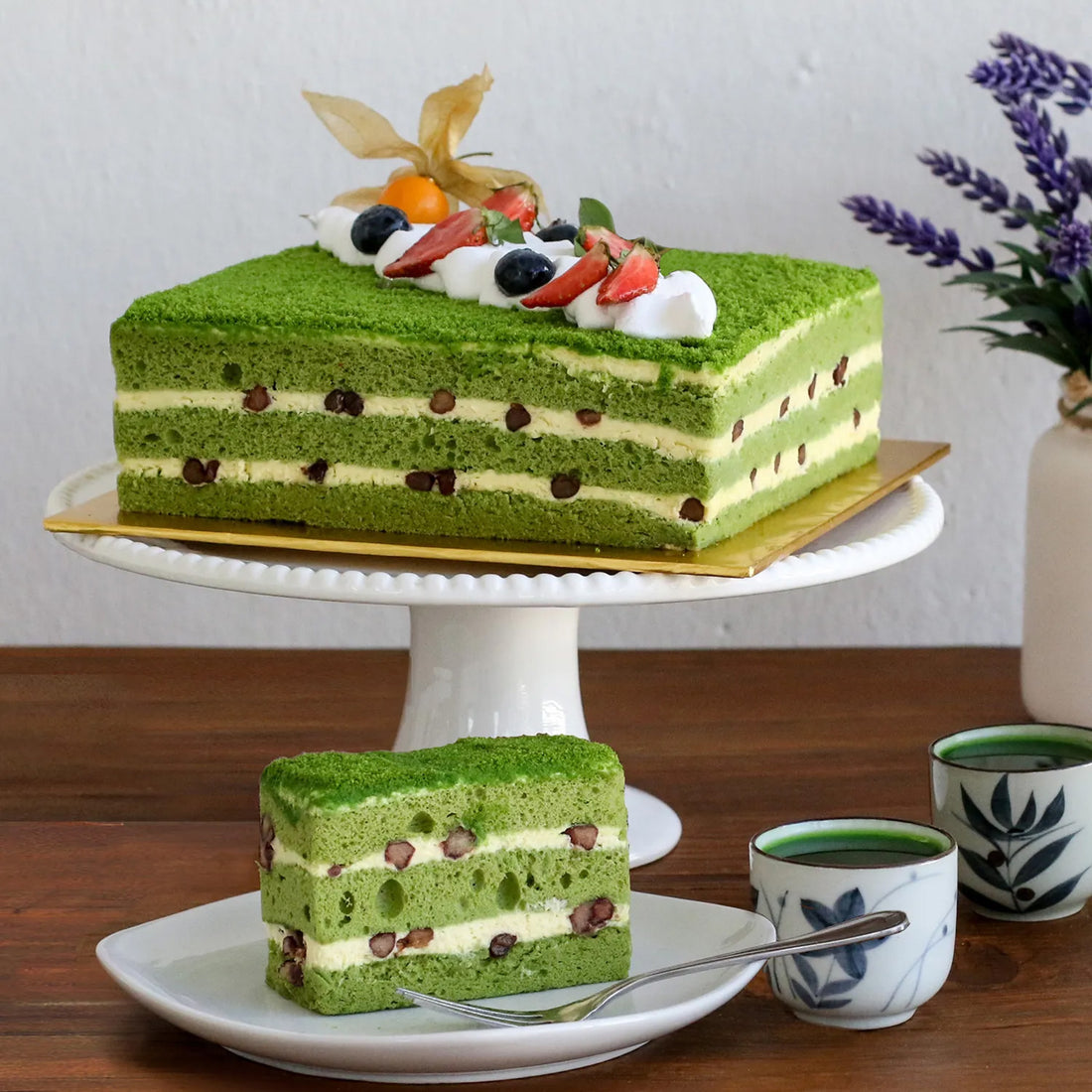 Buy Tempting Green Tea Sponge Cake Online in Malaysia - FNP MY